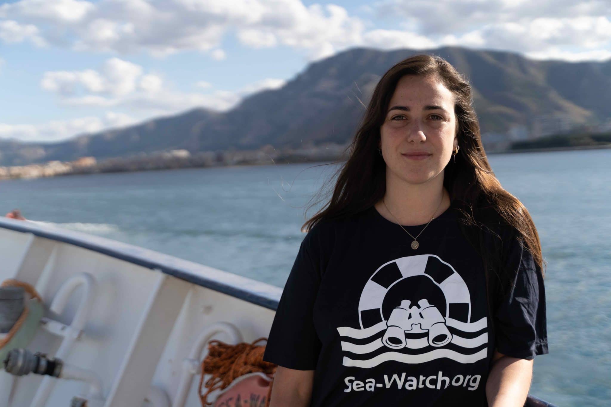 4 Fragen an die Crew der Sea-Watch 4 - Pt. 1 • Sea-Watch e.V.
