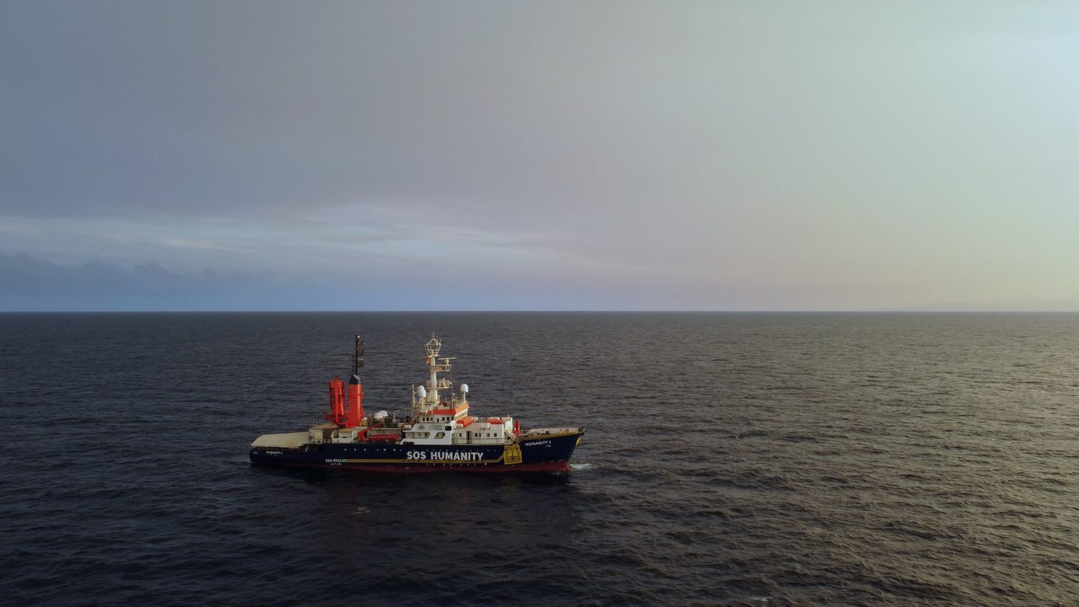 Ehemalige Sea-Watch 4 künftig als Humanity 1 für SOS Humanity im ...